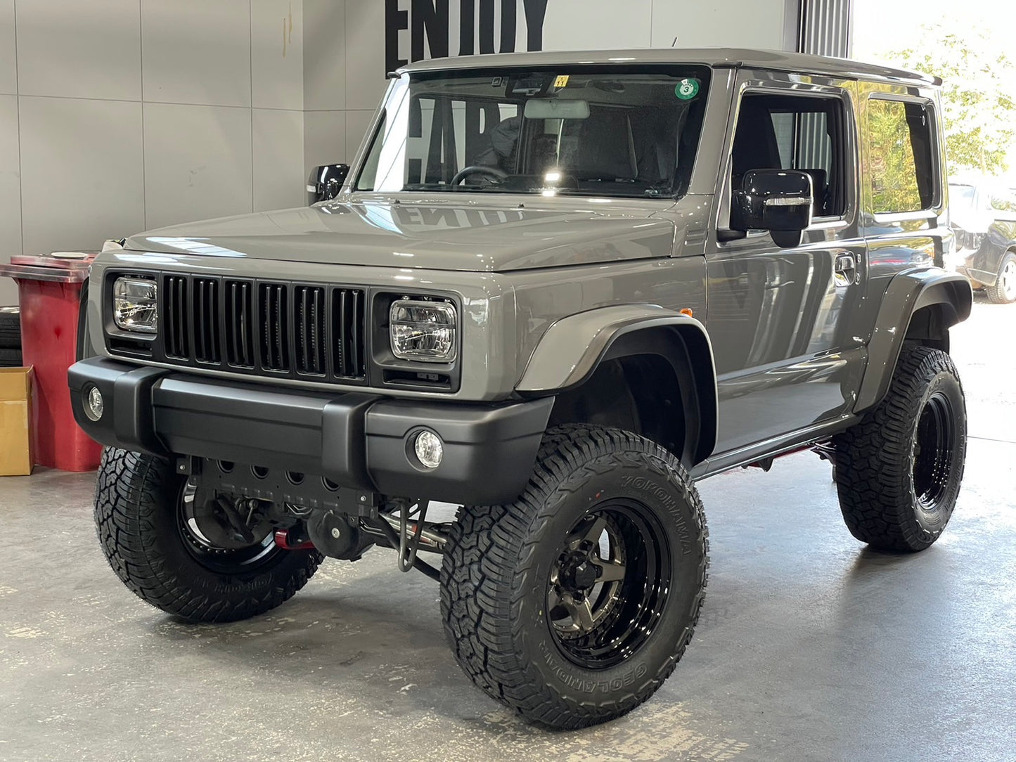 XJ STYLE Square Eye Kit for JB64/JB74 – MARVELOUS Web Shop